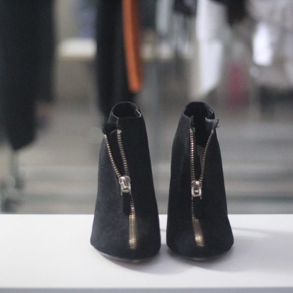 Zara | Shoes | Zara Black Bootie With Gold Zipper Front | Poshmark